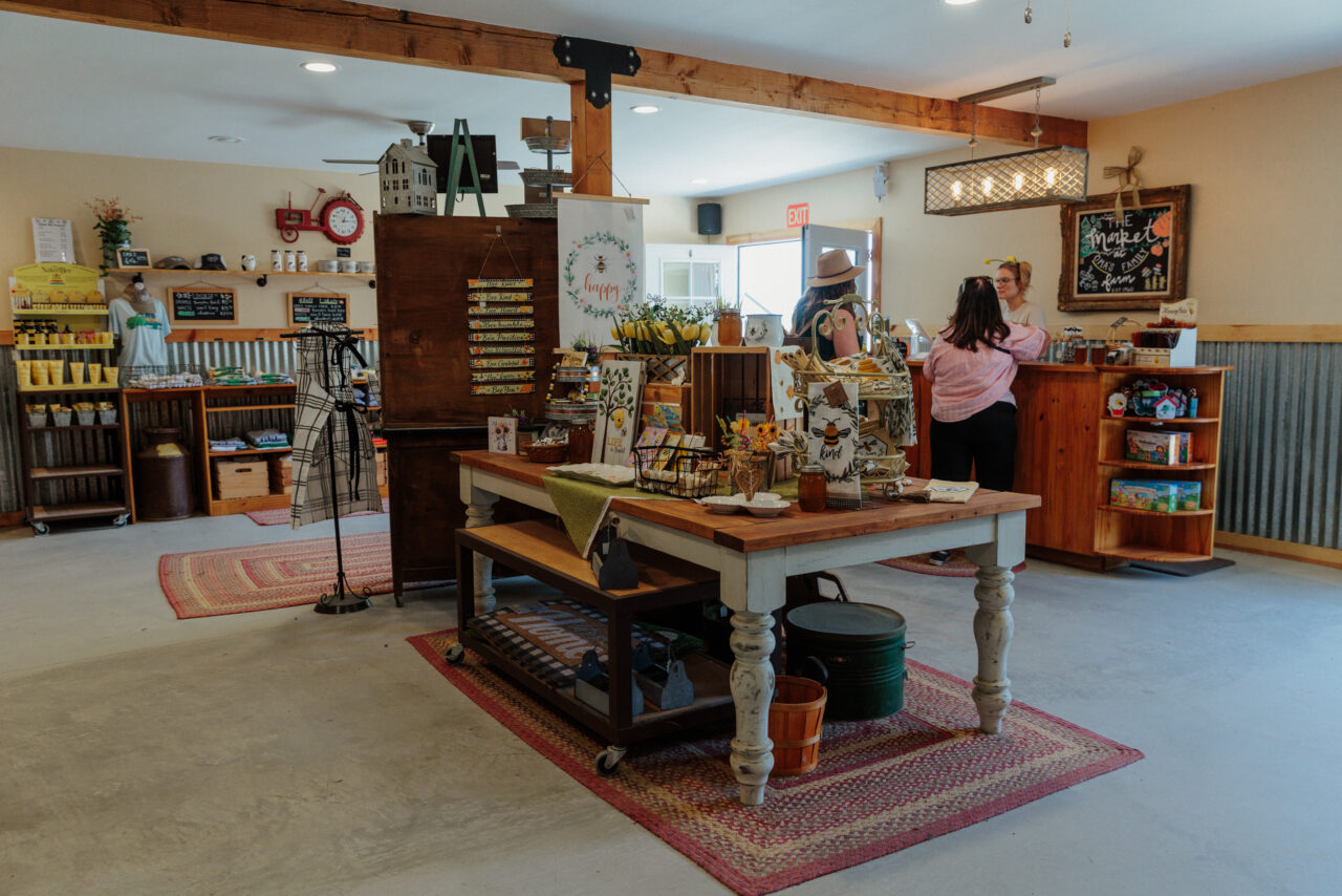 Shops - Oma's Family Farm